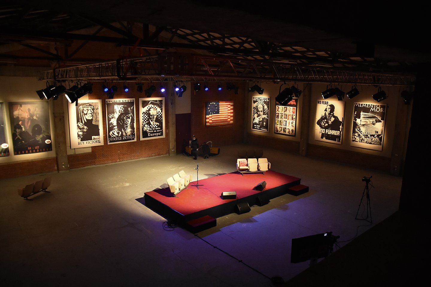 New Collectivism exhibition, Pro et contra - NSK STATE